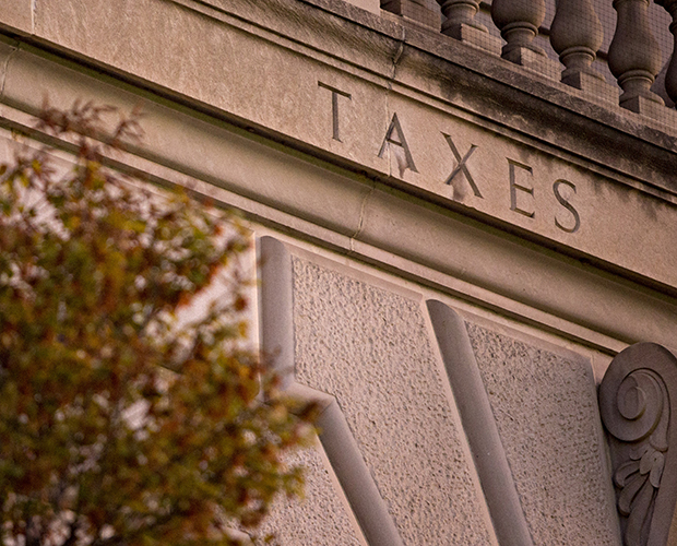 IRS Permanently Allows Electronic Signatures on Certain Tax Forms ...